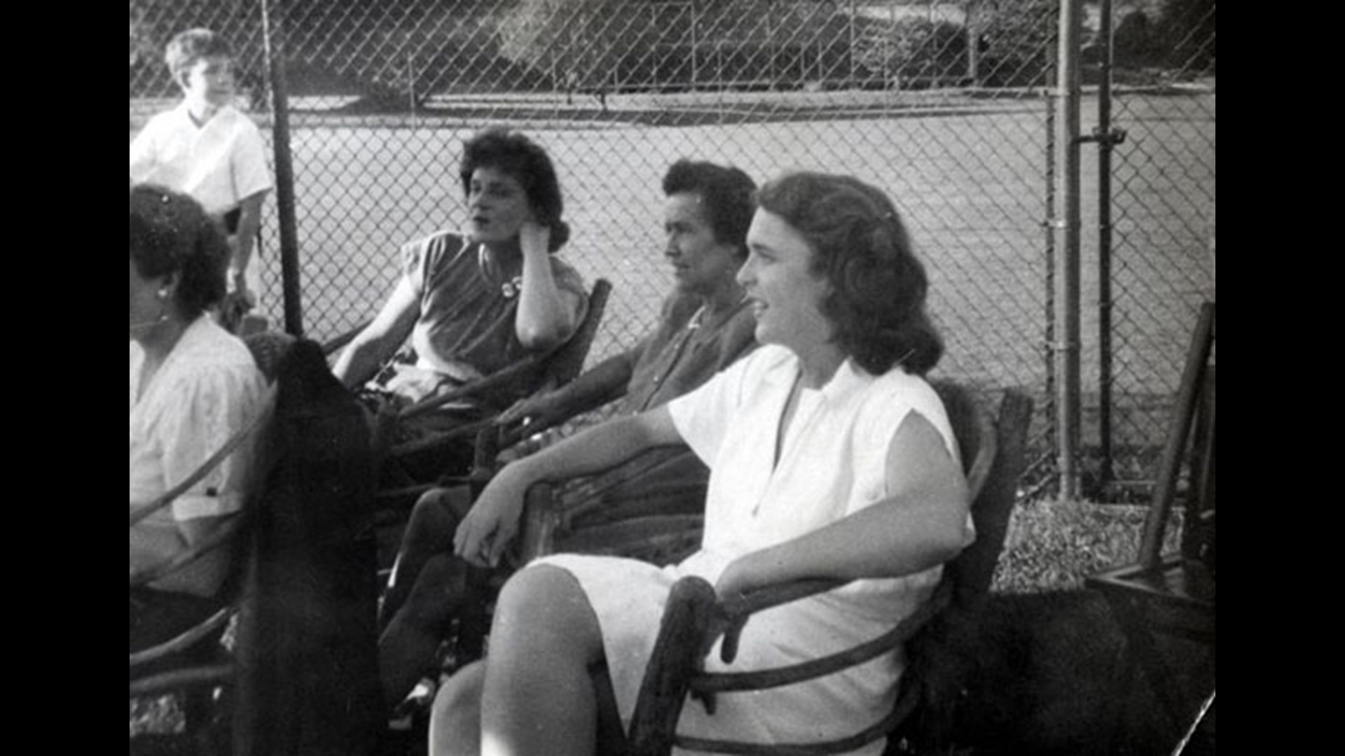 Photos: First Lady Barbara Bush through the years | kcentv.com