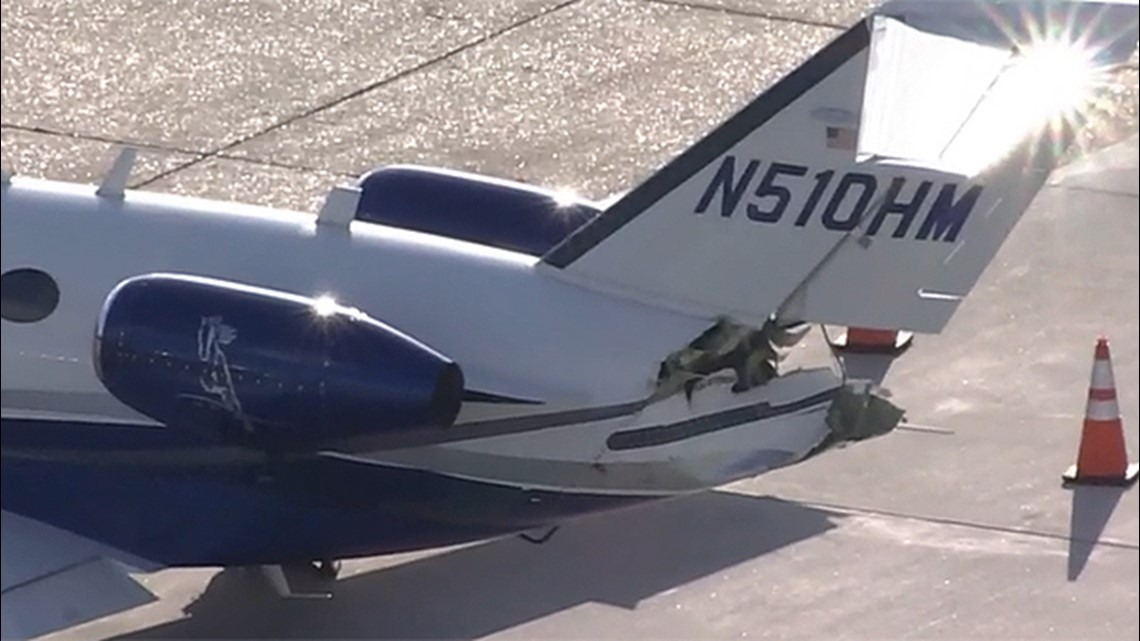 Animation shows private plane collision at Houston Hobby Airport ...