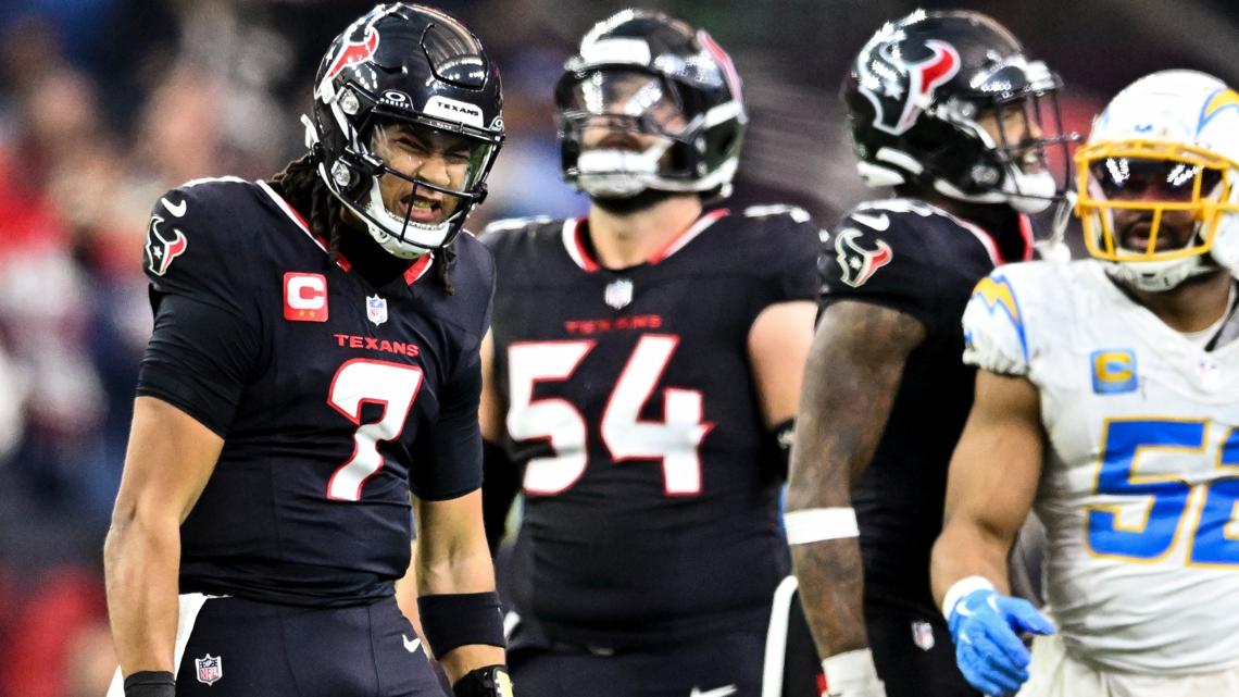 Texans defeat Chargers, 32-12, at NRG Stadium | NFL Playoffs | kcentv.com