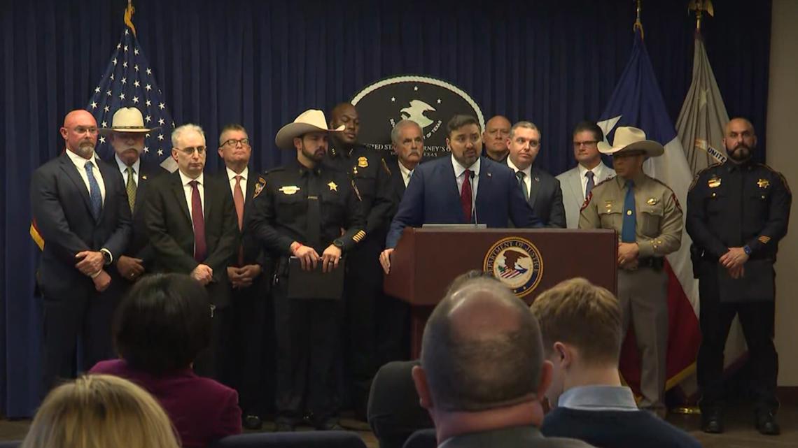 Feds crack down on Houston-area outlaw motorcycle gang, announce 22 ...