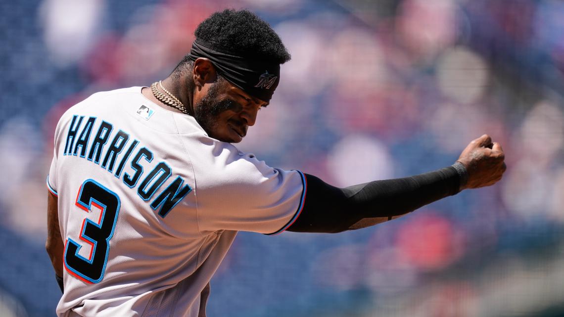 Former MLB player Monte Harrison is now a college wide receiver ...