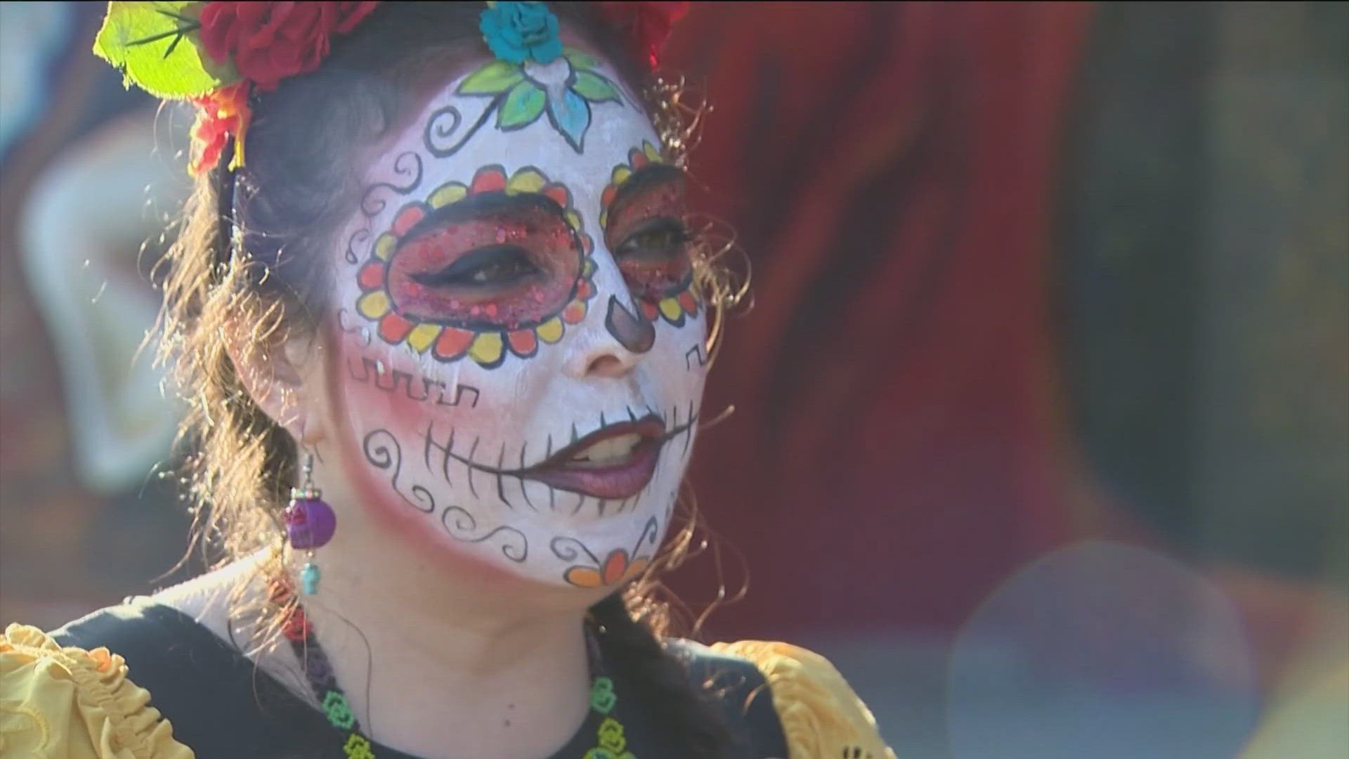 Día de Muertos vs. Halloween: What's the difference? | kcentv.com