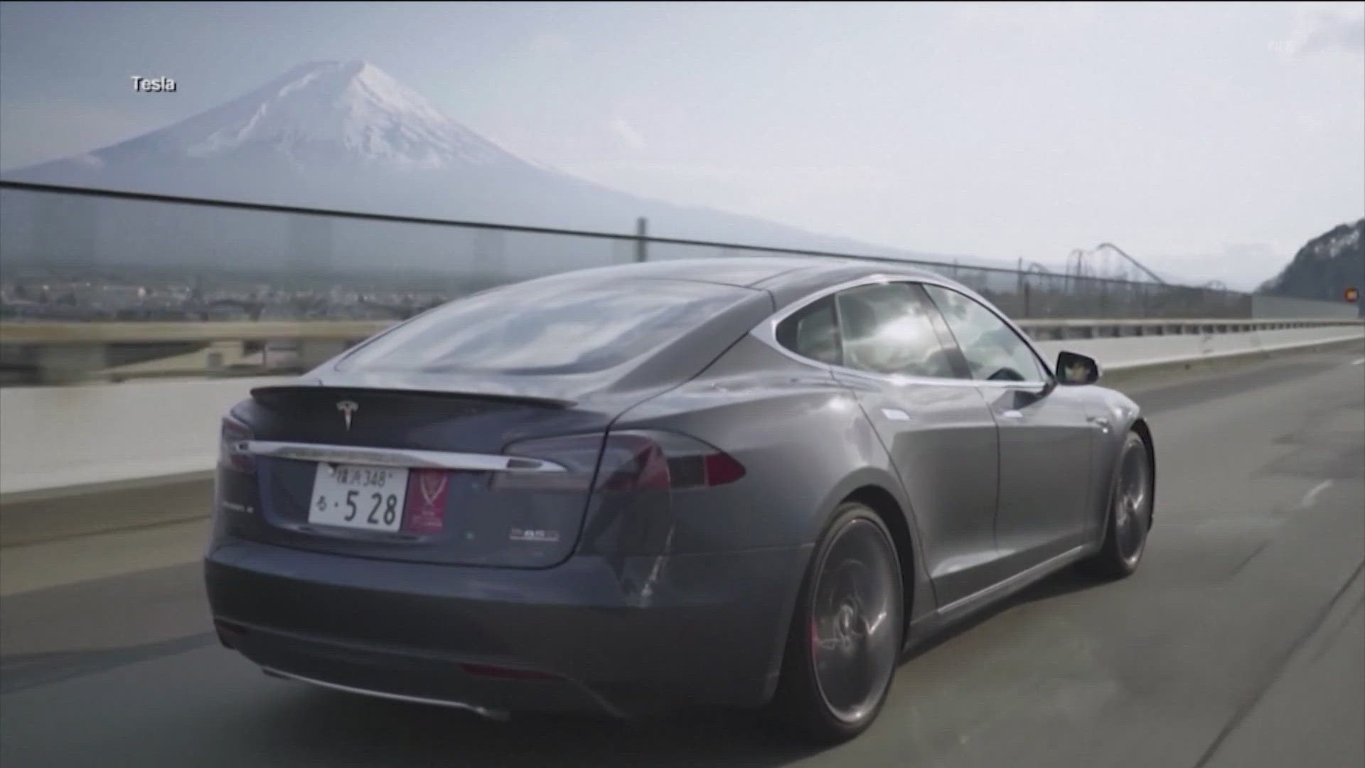 Tesla probed by federal government over Autopilot recall | kcentv.com
