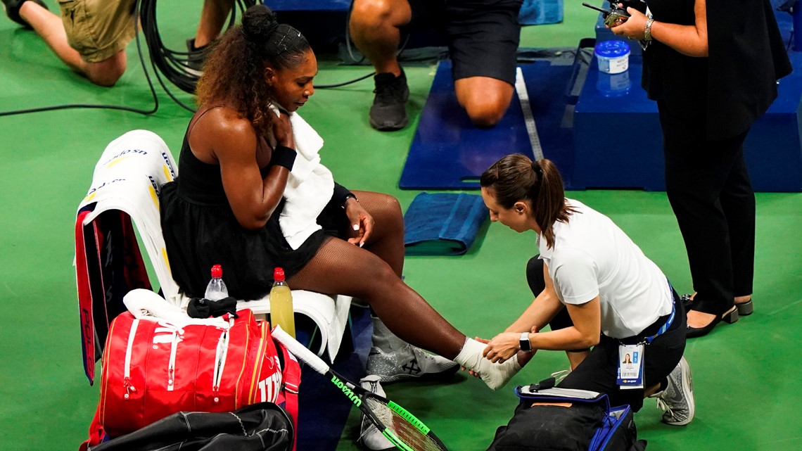 Serena Williams overcomes ankle injury, beats sister Venus at US Open ...