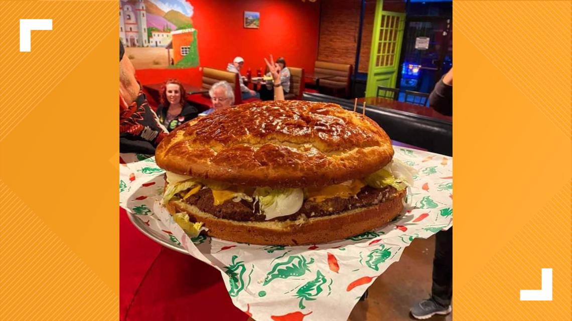 20 pound Burger The Biggest In Texas Is Now On The Menu In Arlington 20-pound-burger-the-biggest-in-texas-is-now-on-the-menu-in-arlington