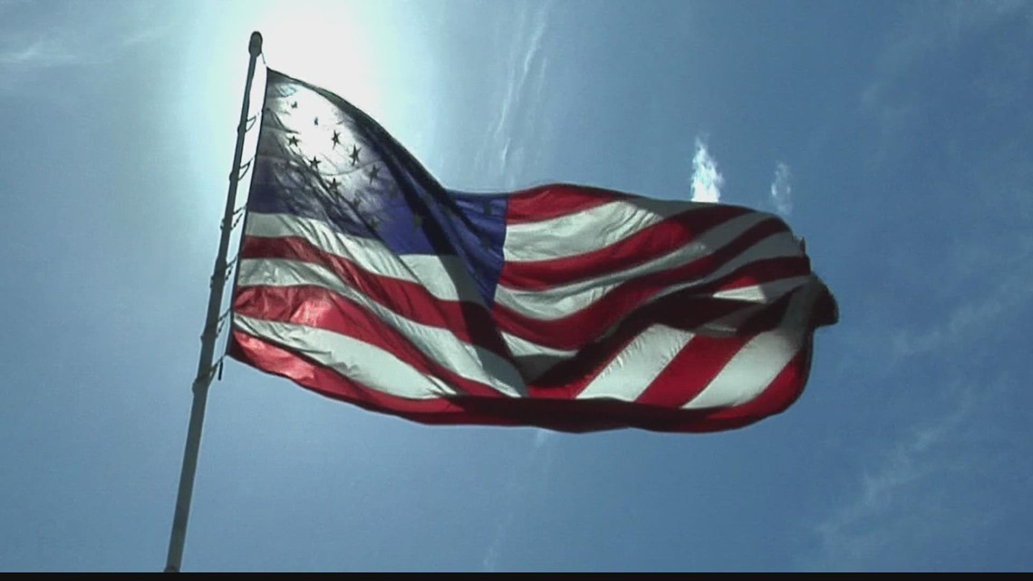 Military recruits enlist at Bell County rodeo Enlistment Ceremony ...